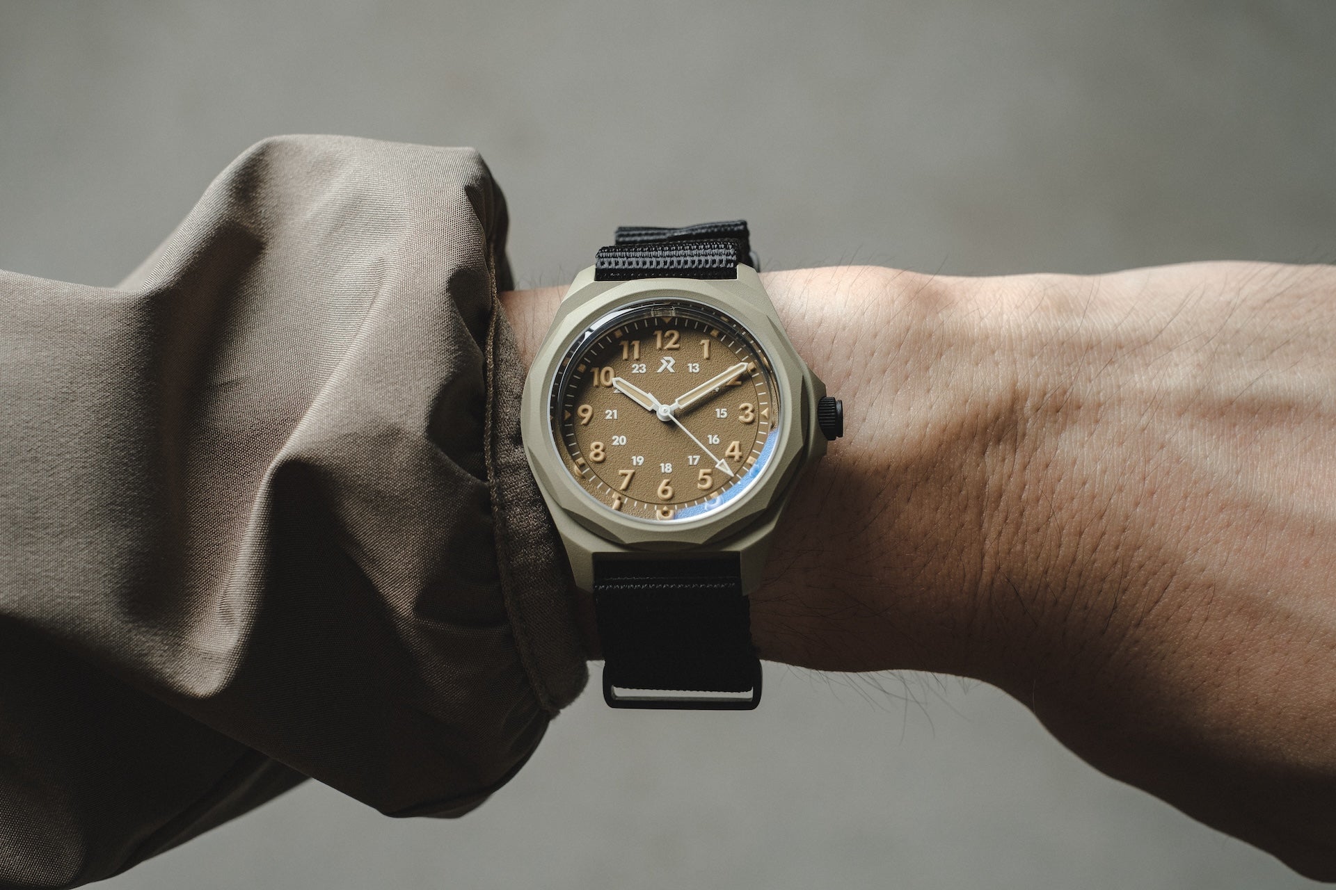 Buy Branded, Luxury Watches Online Internationally – PolyWatch